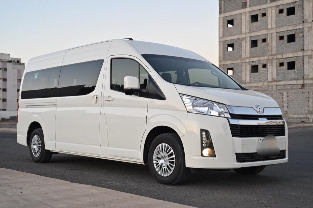 Luxurious Airport Transfers in Jeddah | Limo Jeddah
